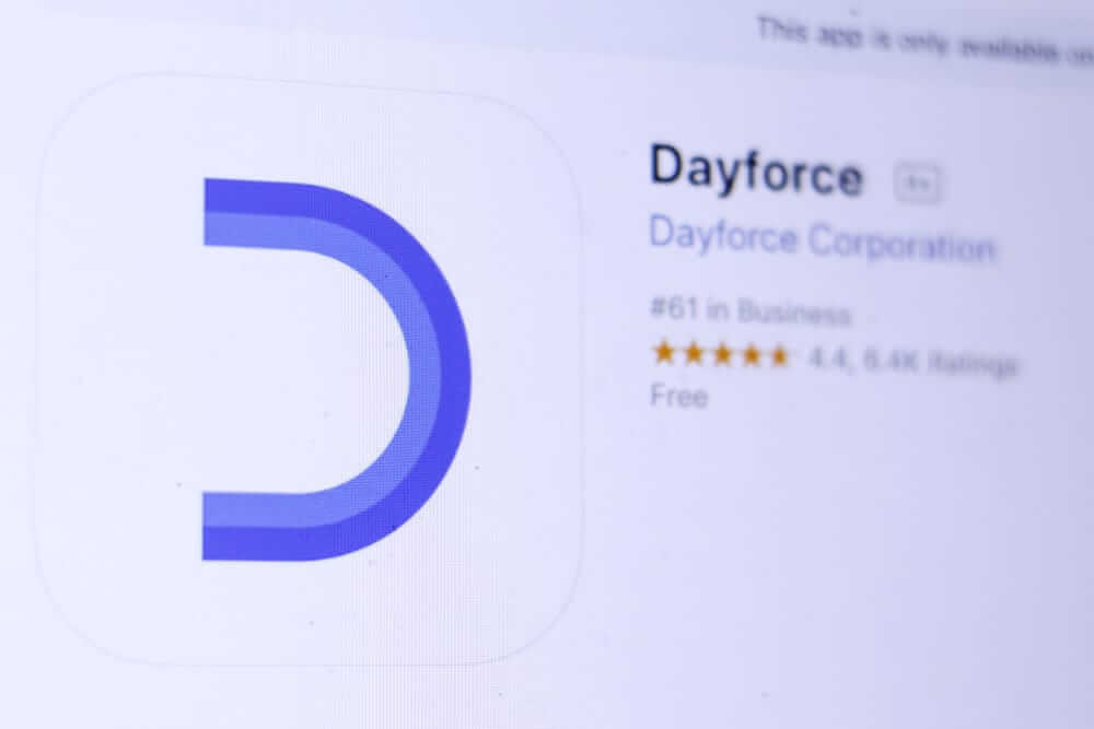 Is Wall Street Bullish or Bearish on Dayforce Stock?